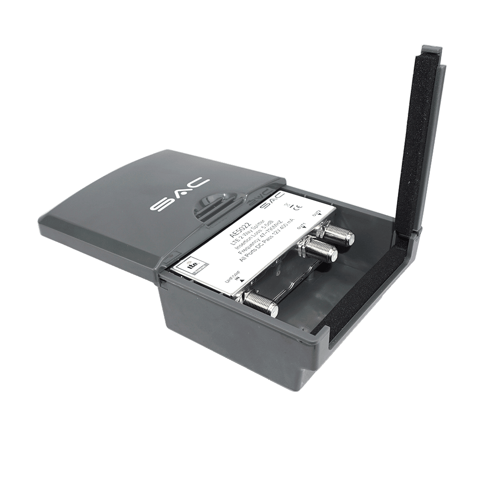 4 Way Masthead Outdoor Aerial Splitter with DC Pass | Connectec.uk