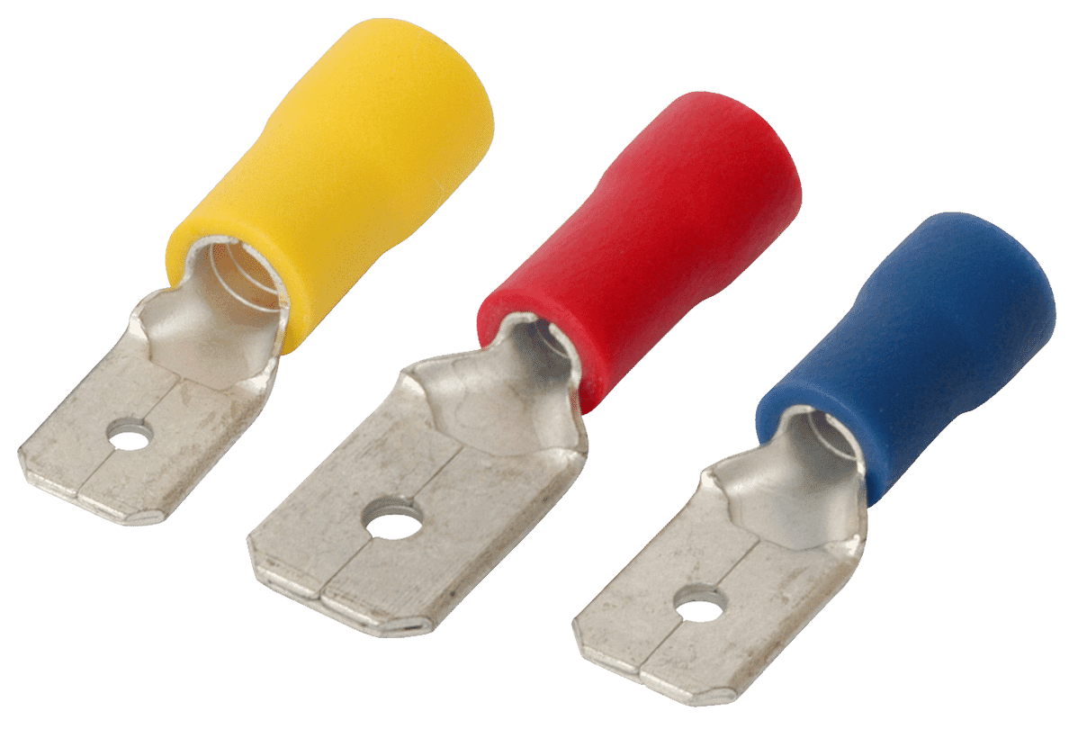 Male Spade Insulated Terminals (100pc) | Connectec.uk