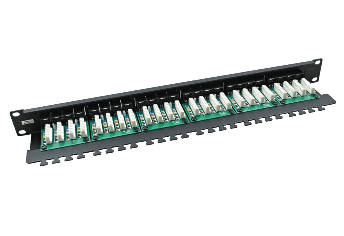 24 Port Cat5e UTP 20/20 Right Angled Patch Panel | Connectec.uk
