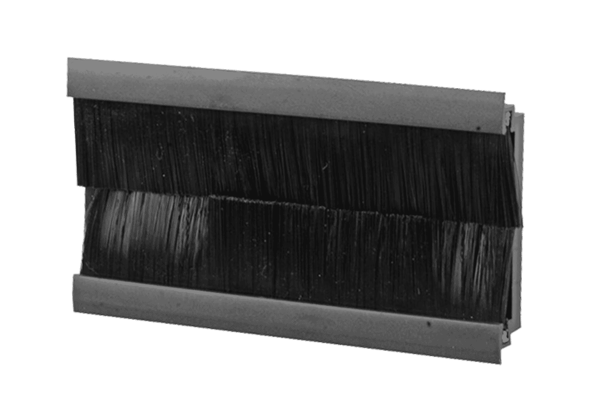 Quad Euro Fit Brush Module Black 50x100mm